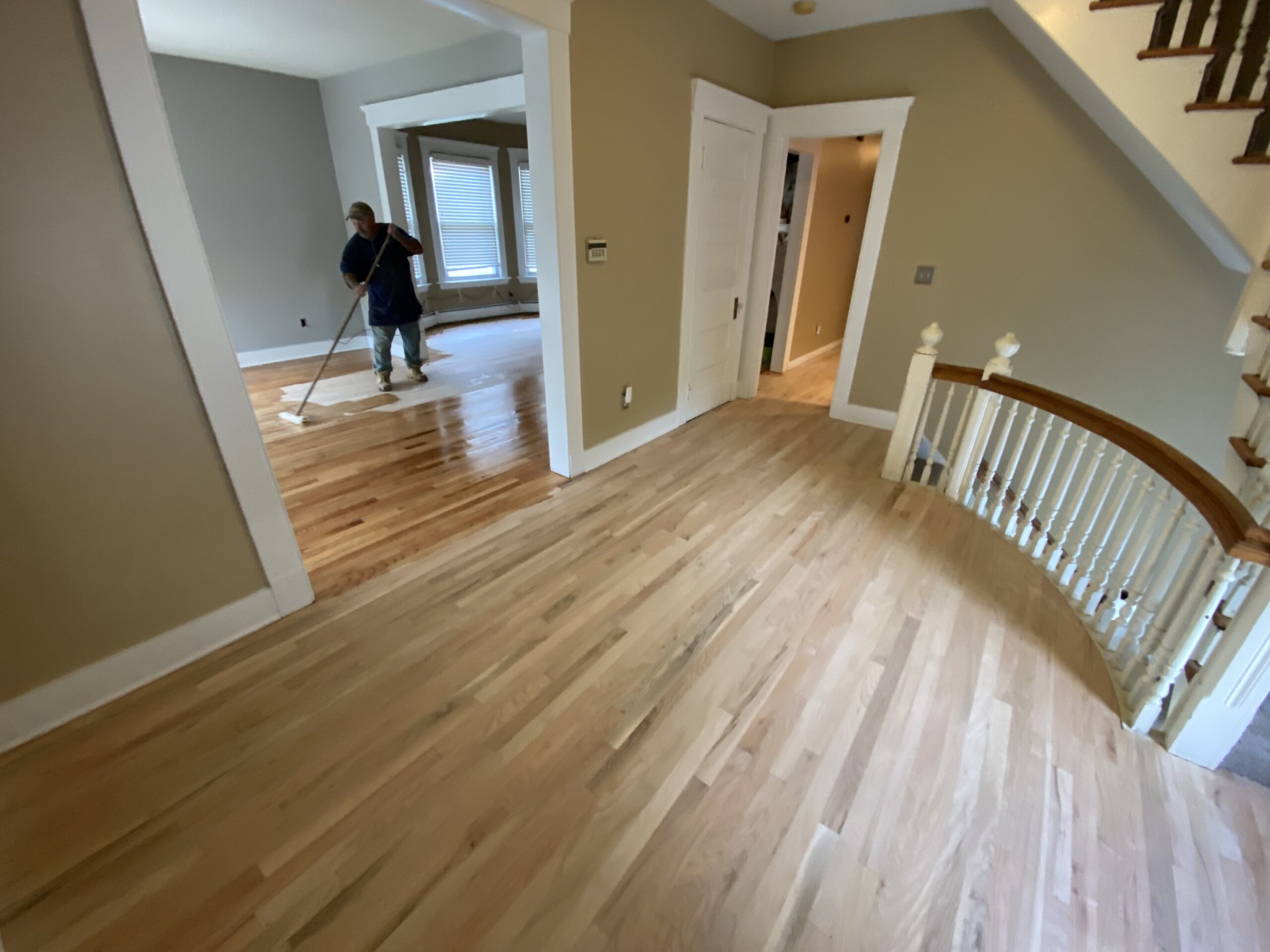 Should I Use a Matte, Satin, or Glossy Finish for My Hardwood Floors? A ...